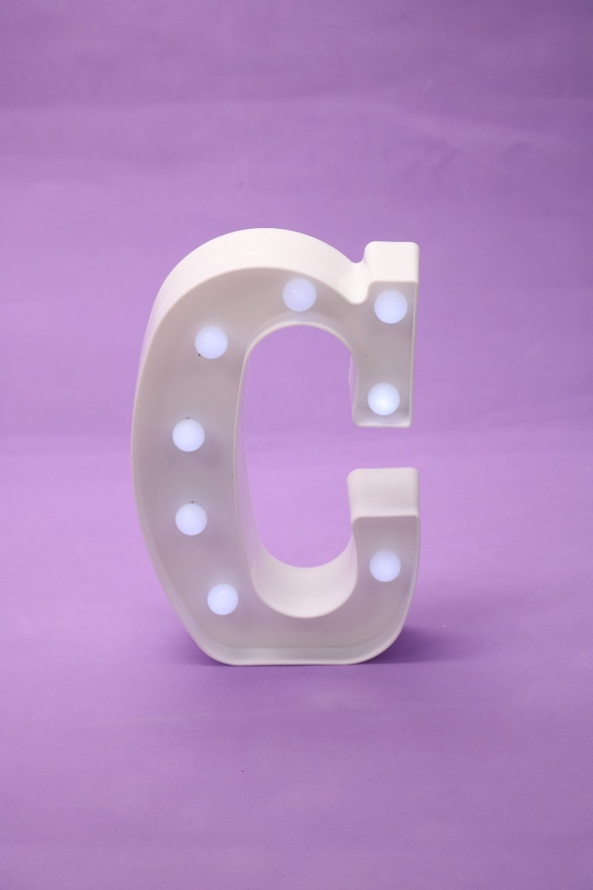 LETRA C CON LUCES - Rappi
