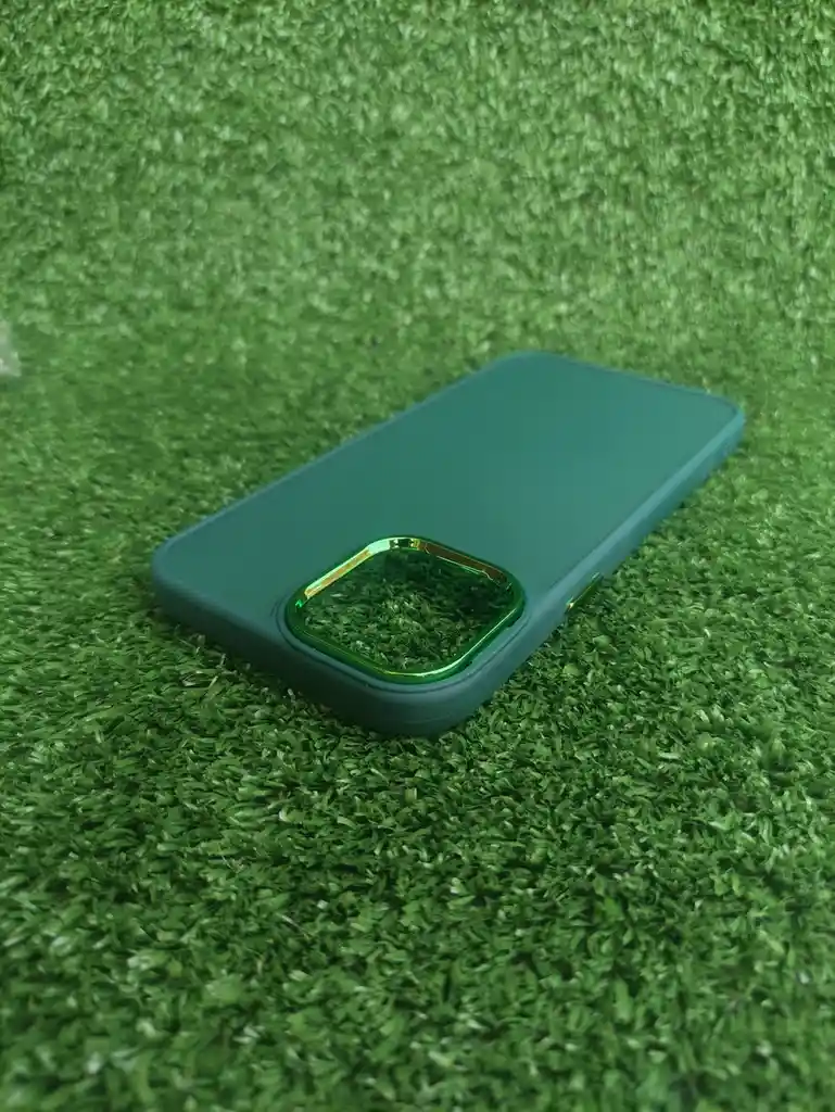 Iphone 12 Pro Max | Forro Protector |case Rigido | Verde Esmeralda ...