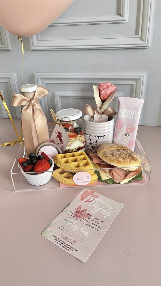 Ancheta Gourmet Con Globos , Elegante Para Mujer Y Con Rosa Preservada ...