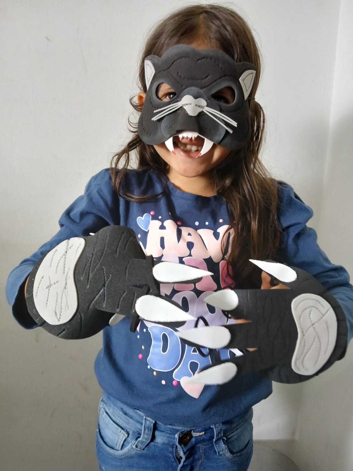 Mascara De Pantera En Foamy (cara Y Manos) - Rappi