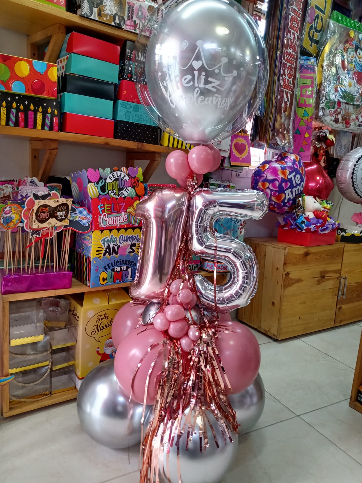 Bouquet De Globos O Arreglo Con Globos Para 15 Años - Rappi
