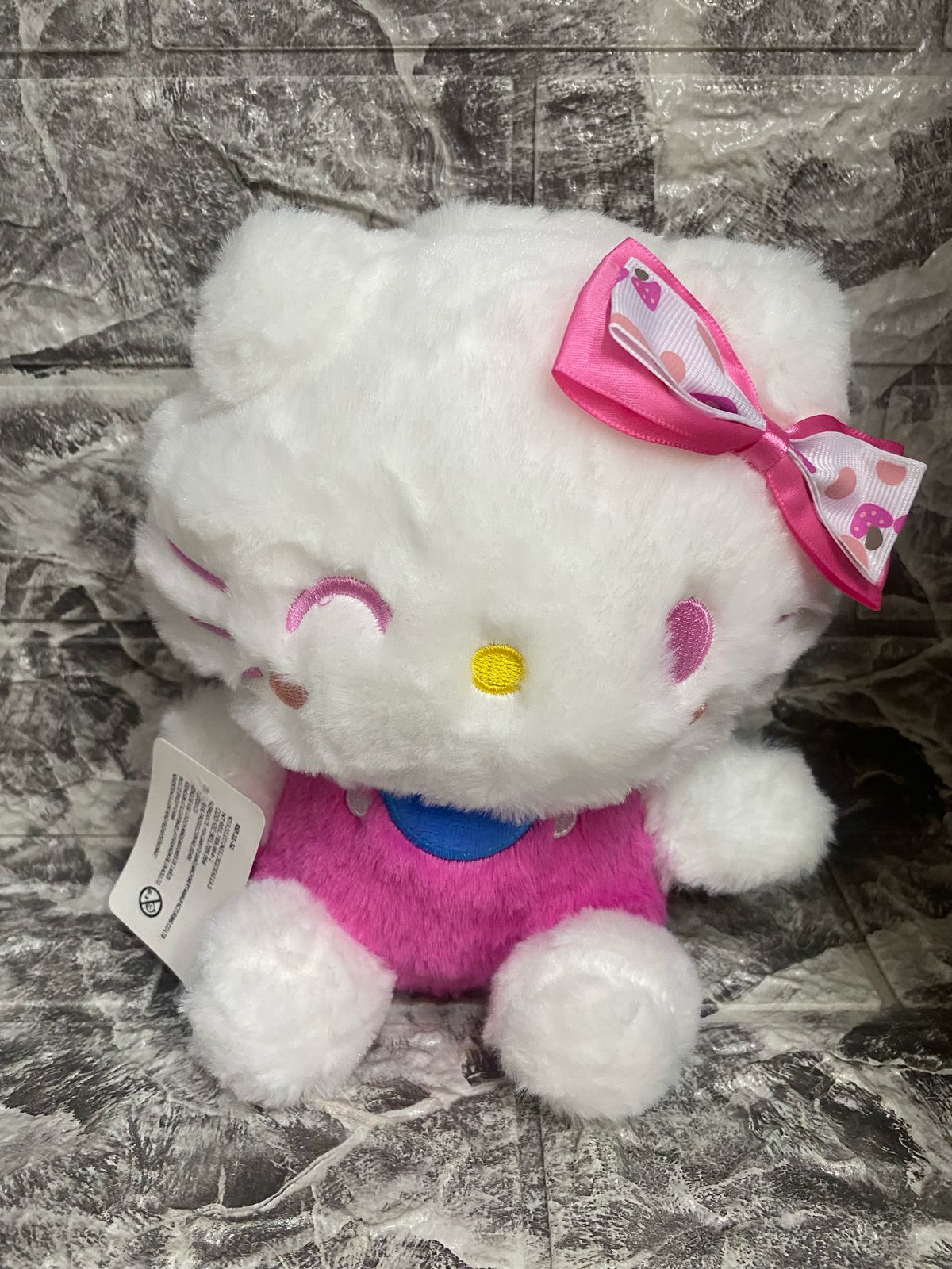 Hello Kitty Pica El Ojo - Rappi