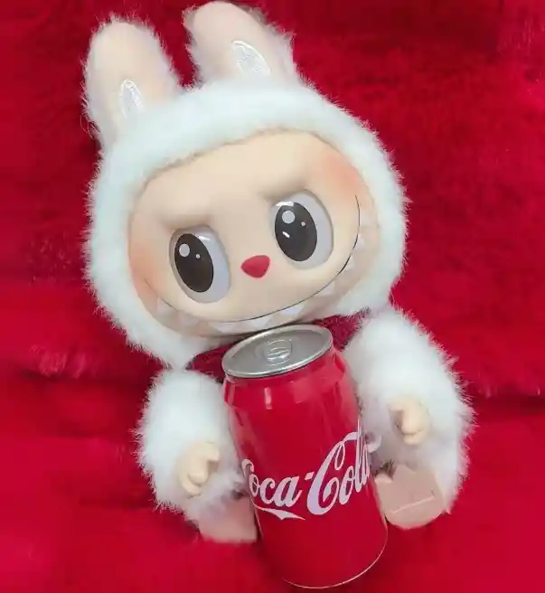 Juguete Inspirado Tipo Labubu Coleccionable Coca Cola Llavero Peluche ...