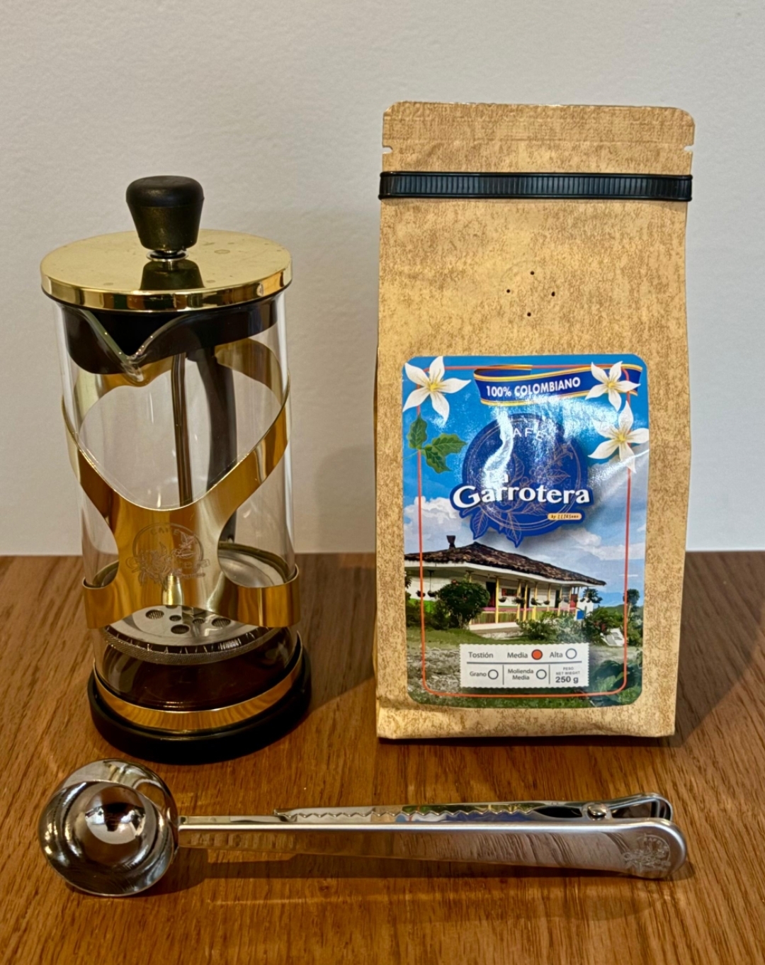 Kit Cafetero. Cafe X 250 Gramos Grano O Molido, Prensa Francesa, Y ...
