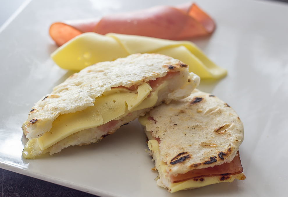 Arepas Colombianas Premium a Domicilio CALLE 130 # 58-20 LOCAL 267