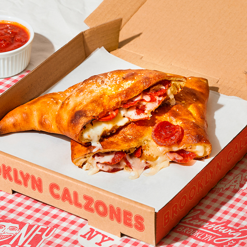 Precios y Menú Brooklyn Calzones & Pizza Av sur #50-20 local 16
