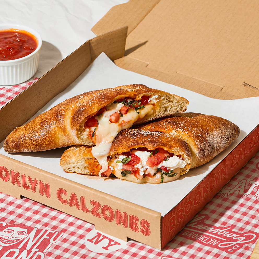 Precios y Menú Brooklyn Calzones & Pizza Av sur #50-20 local 16