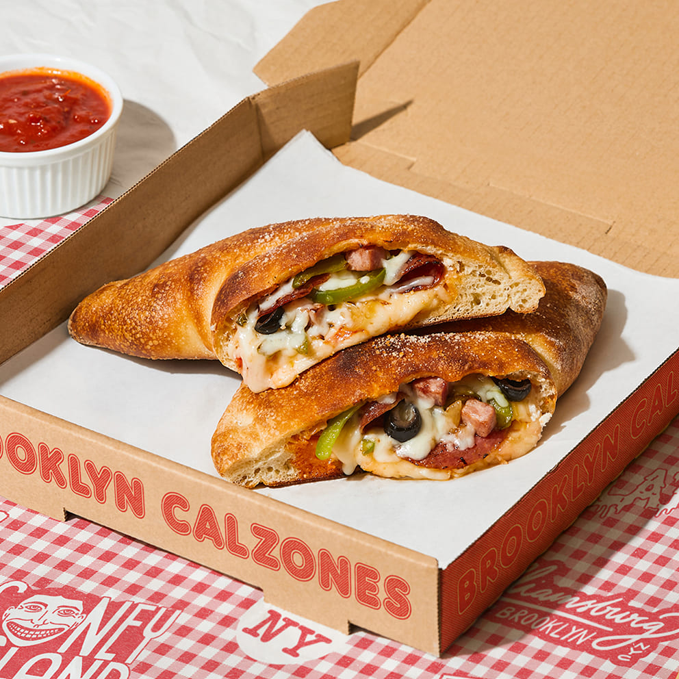 Precios y Menú Brooklyn Calzones & Pizza Av sur #50-20 local 16